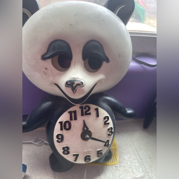 Spartus | Wall Decor | Vintage 95s Rare Spartus Panda Bear Moving Eyes ...